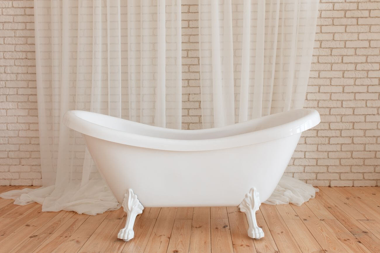 Polerowanie wanny akrylowej | Przewodnik Pani Domu